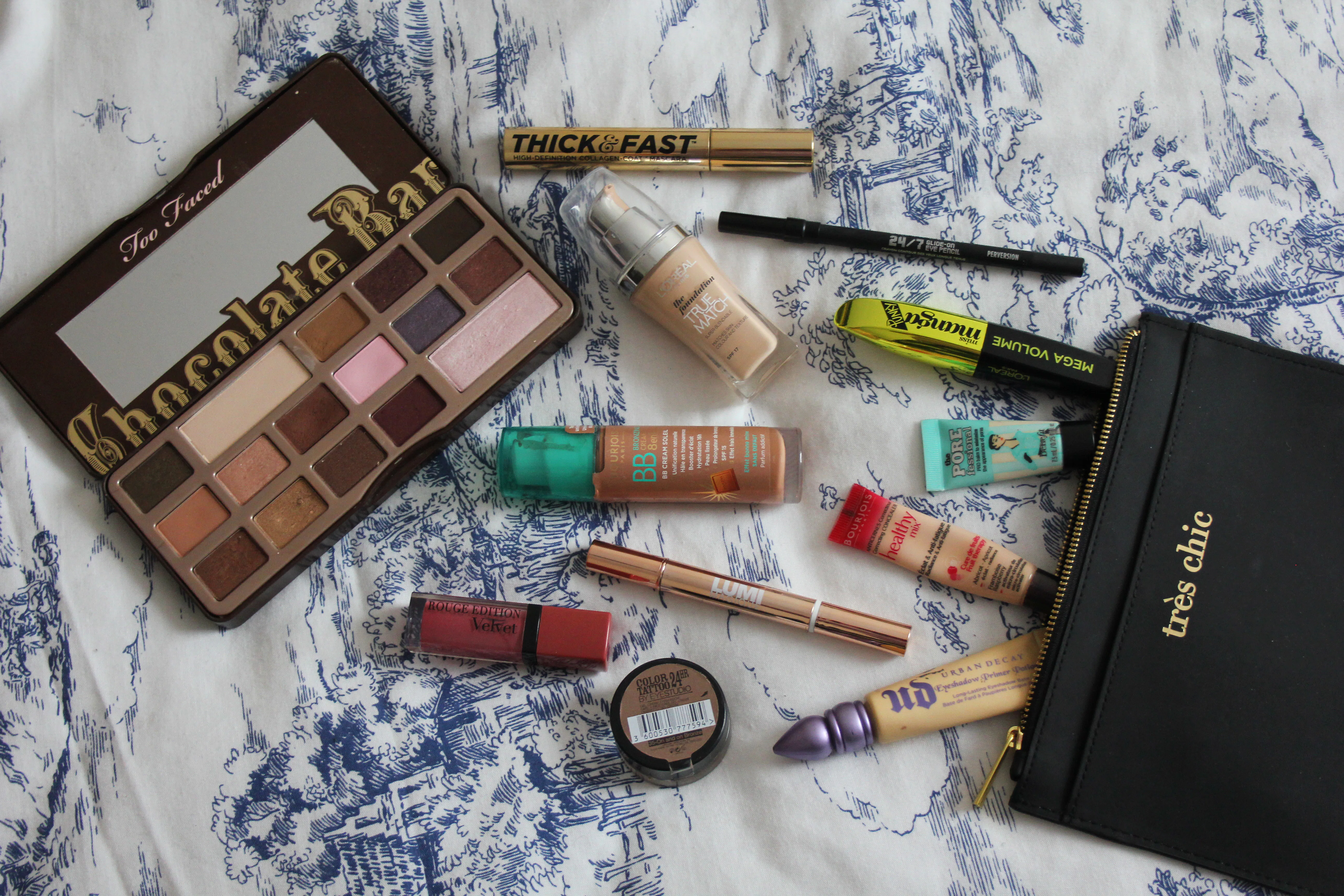 7 Bad Makeup Habits You Need To Break Today