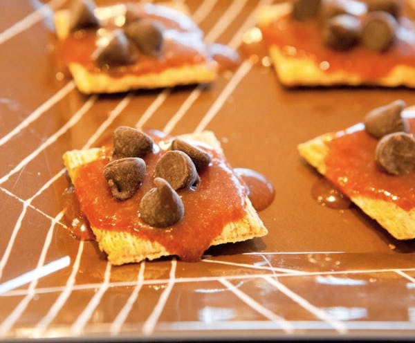 3 Ways To Eat Triscuits That Take Your Snacking To The Next Level