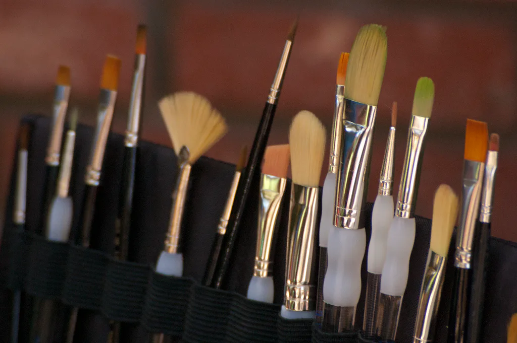 9 Common Eye Shadow Mistakes That Are Ruining Your Smokey Eye