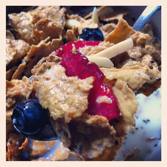 13 Foods To Help You Wake Up In The Morning & Give You More Energy Than ...