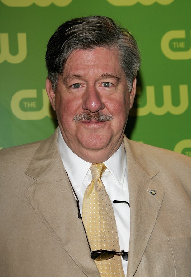 How Does Richard Die In The 'Gilmore Girls' Revival? We Finally Have ...