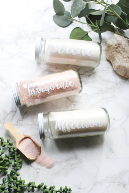 18 DIY Secret Santa Gifts For The Crafty Person To Give