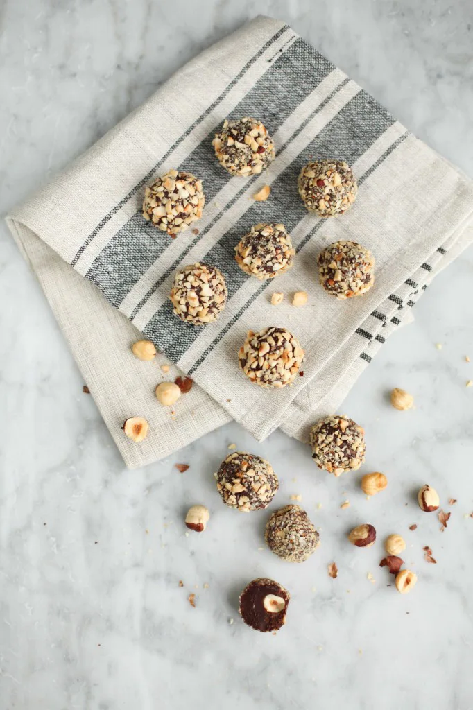 18 DIY Secret Santa Gifts For The Crafty Person To Give