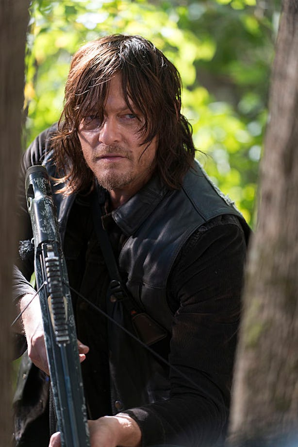 Does Daryl Die In 'The Walking Dead' Comics? "The Cell" Could Be His ...