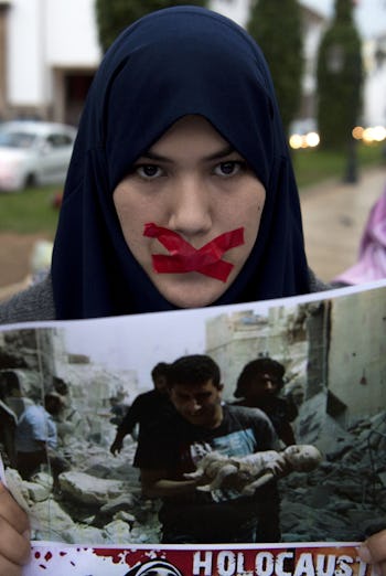 4 Aleppo Fundraisers To Donate To Right Now To Help Women & Children Trapped By Civil War