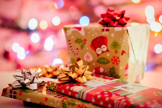 2nd Grader Gives Christmas Gifts To Everyone At School Restores Our 2nd Grader Gives Christmas Gifts To Everyone At School Restores Our