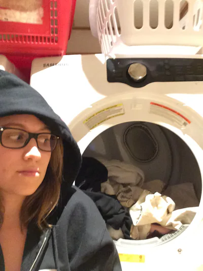 I Divided Household Chores Into Traditional "Pink" & "Blue" Jobs For A Week
