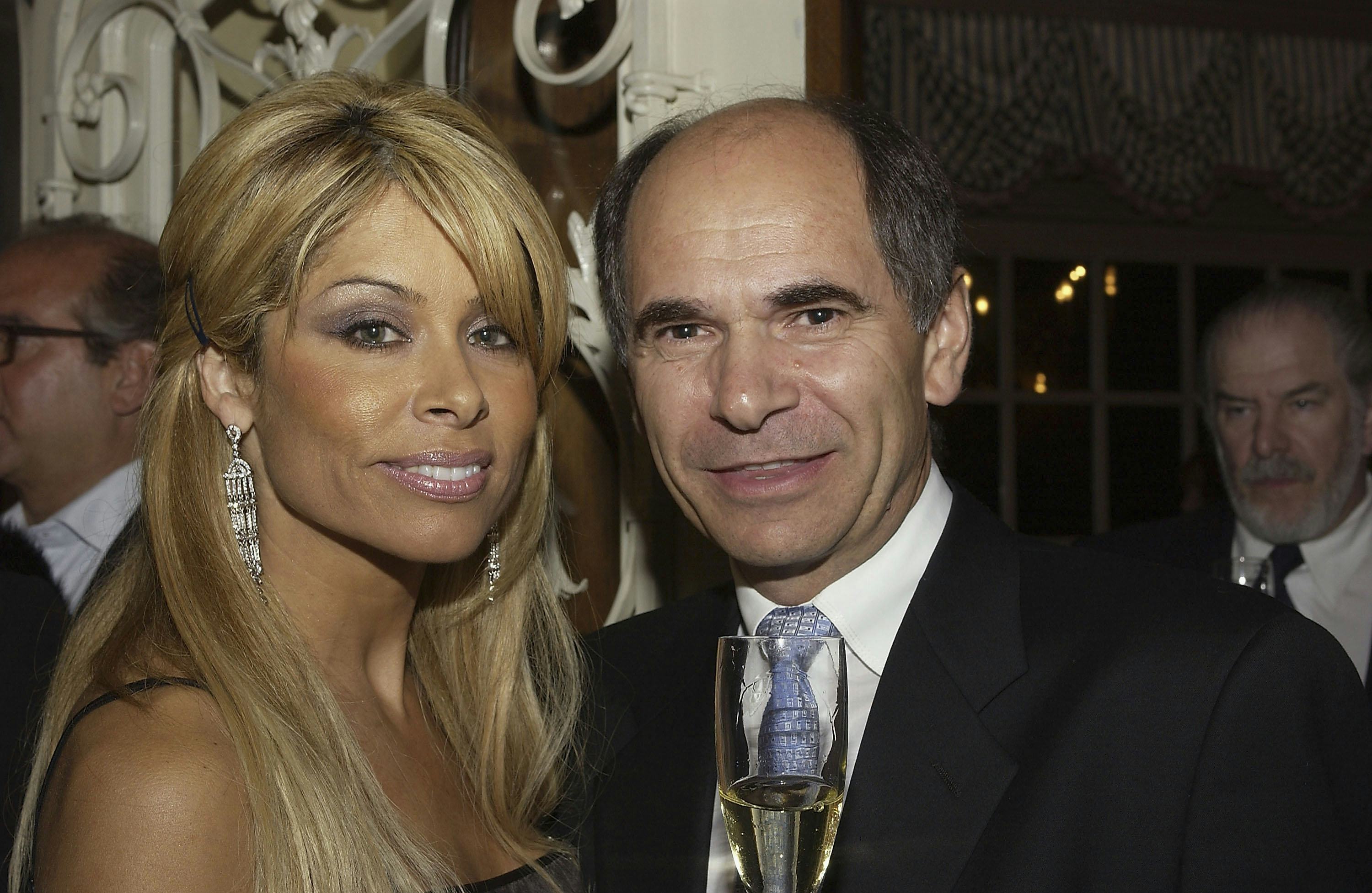 When Was Faye Resnick's Book Released? 'Nicole Brown Simpson: The ...