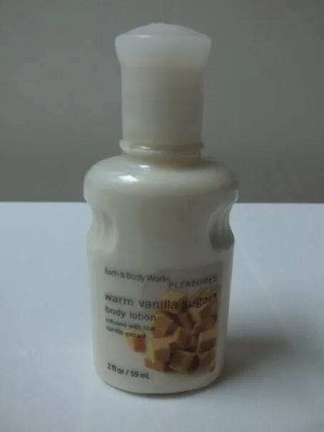 11 Best-Smelling Beauty Products Of The '90s