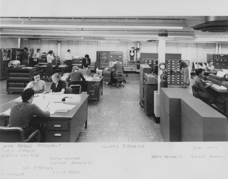 Women Behind The Space Program Are Finally Being Recognized & It's ...