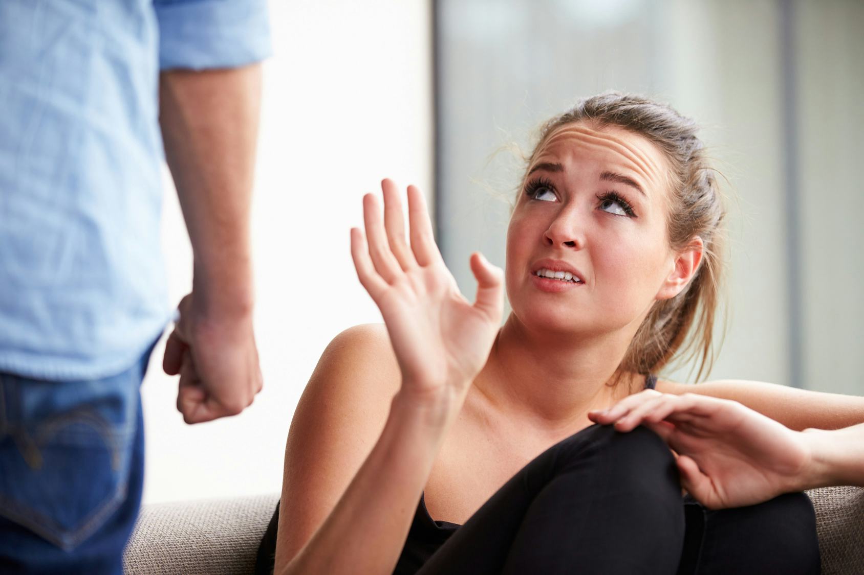 5 Signs You're Living With A Pathological Liar