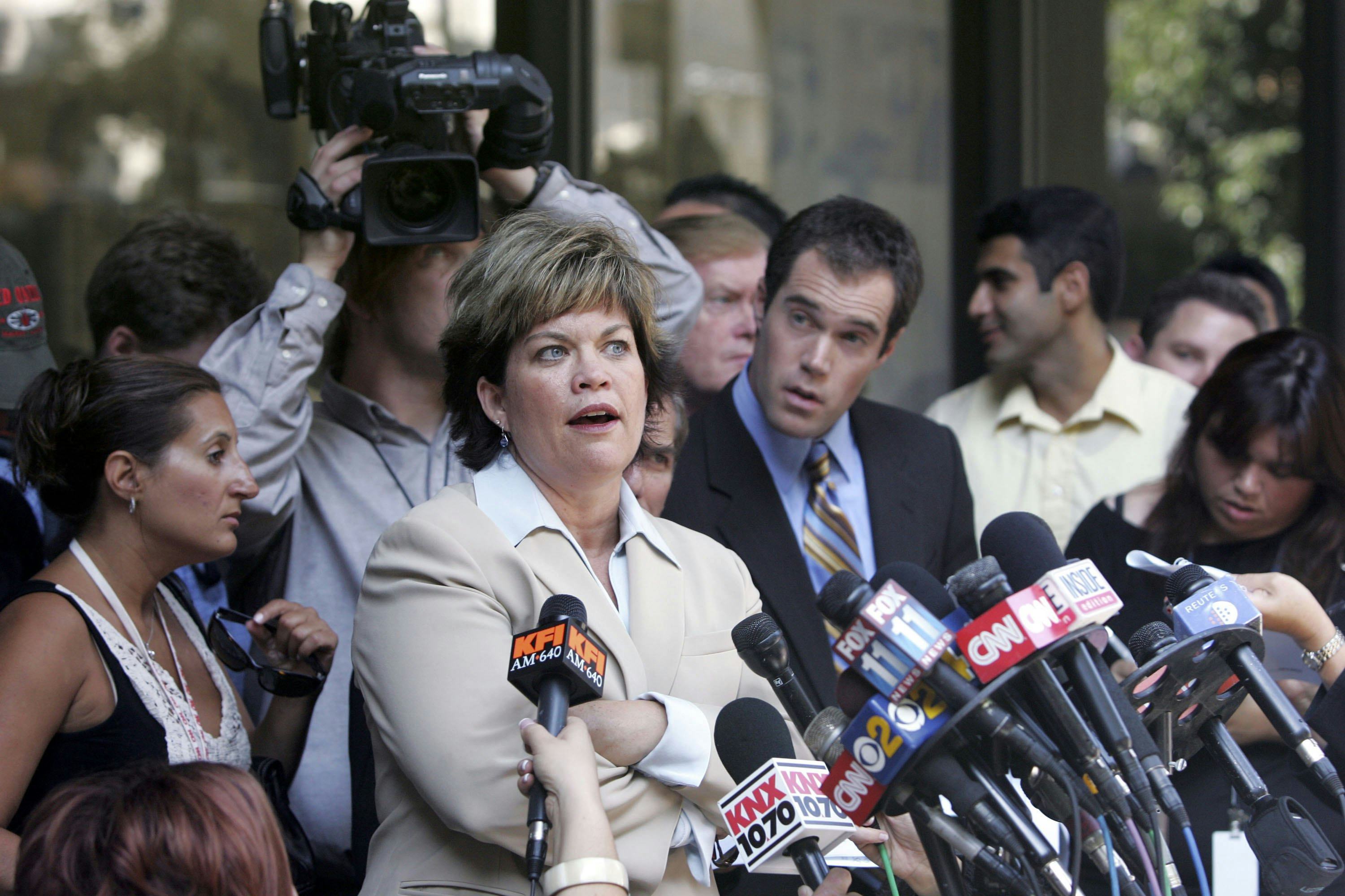 Who Wrote The JonBenet Ramsey Ransom Note? So Many Questions Need Answers