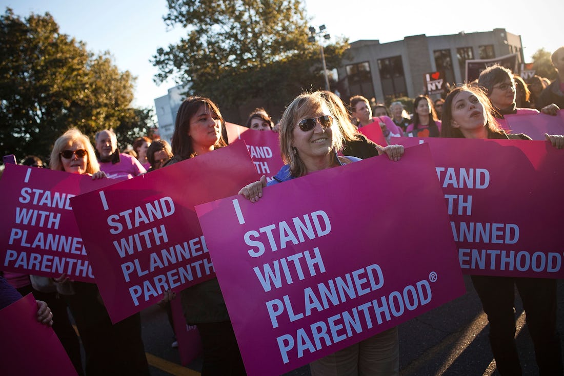8 Ways To Support Planned Parenthood This Year