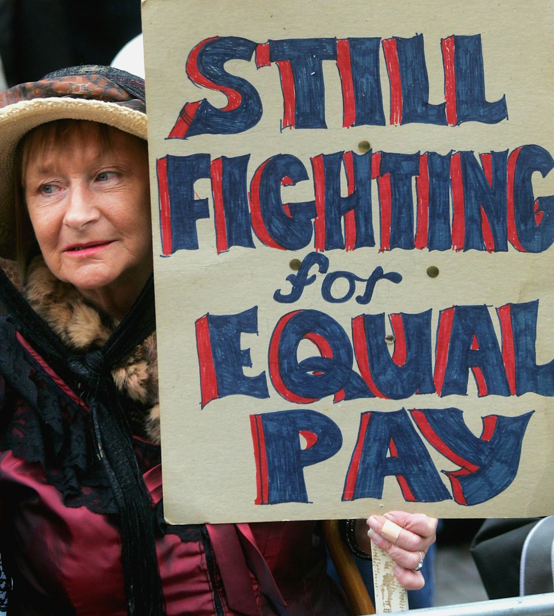 22 Creative Women's March Sign Ideas To Use At The Feminist Protest