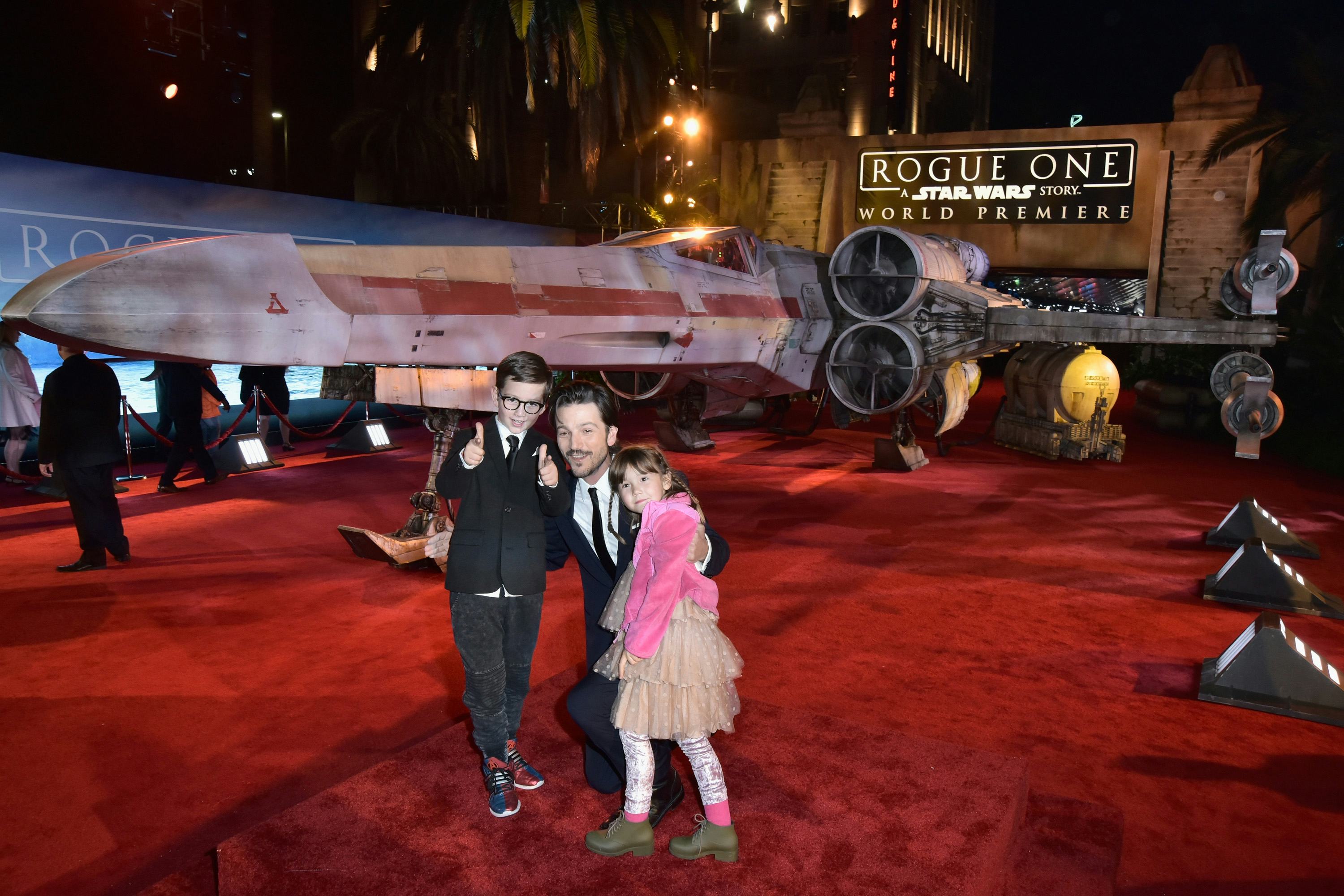 Diego Luna's Family Is The Cutest Little Hollywood Fam Ever