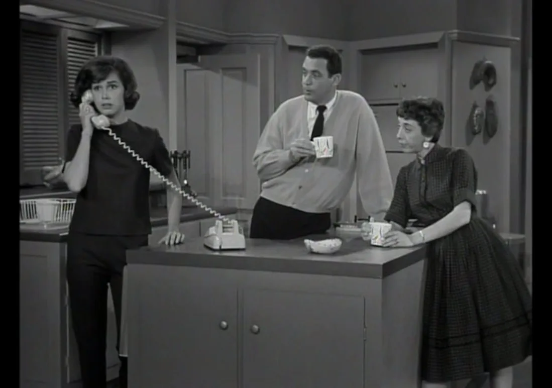 Why Mary Tyler Moore's Capri Pants May Have Been The Most Important ...