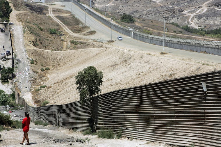 How Long Would It Take To Build Trump's Wall? It Likely Won't Be ...