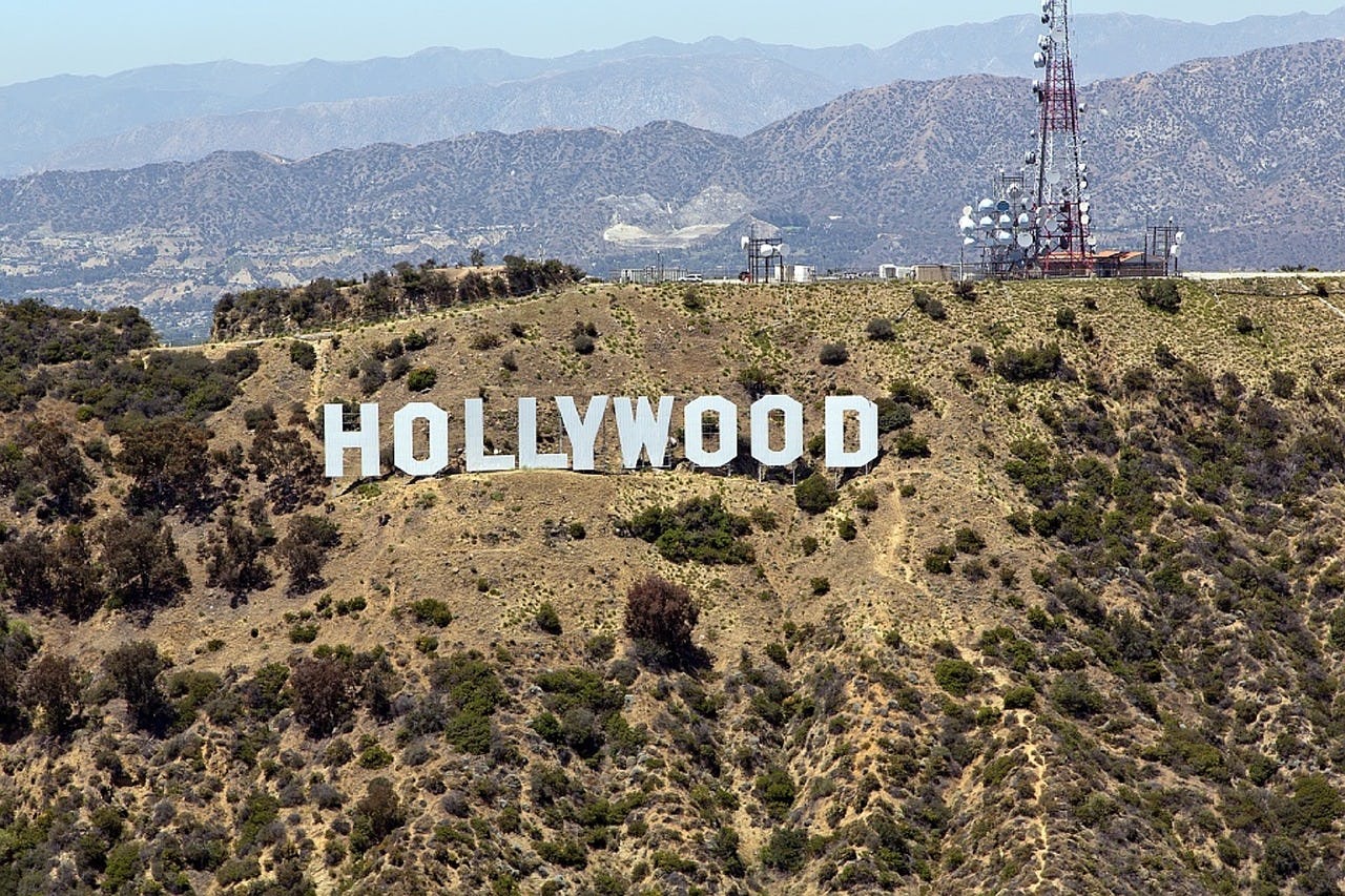 The Best Hollywood Sign Memes Gloriously Send Up The "Hollyweed" Incident