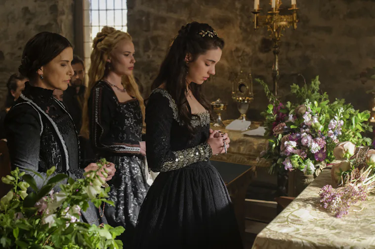 When Is The 'Reign' Series Finale? Season 4 Still Has A Lot Of History ...