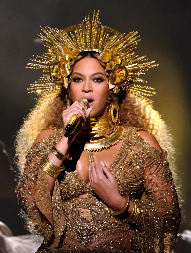 Beyonce's Grammys Outfits Were Stunning, But Here's Why We Should ...