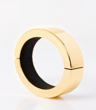 9 Multi-Functional Jewelry Pieces That Do More Than Just Spruce Up Your ...
