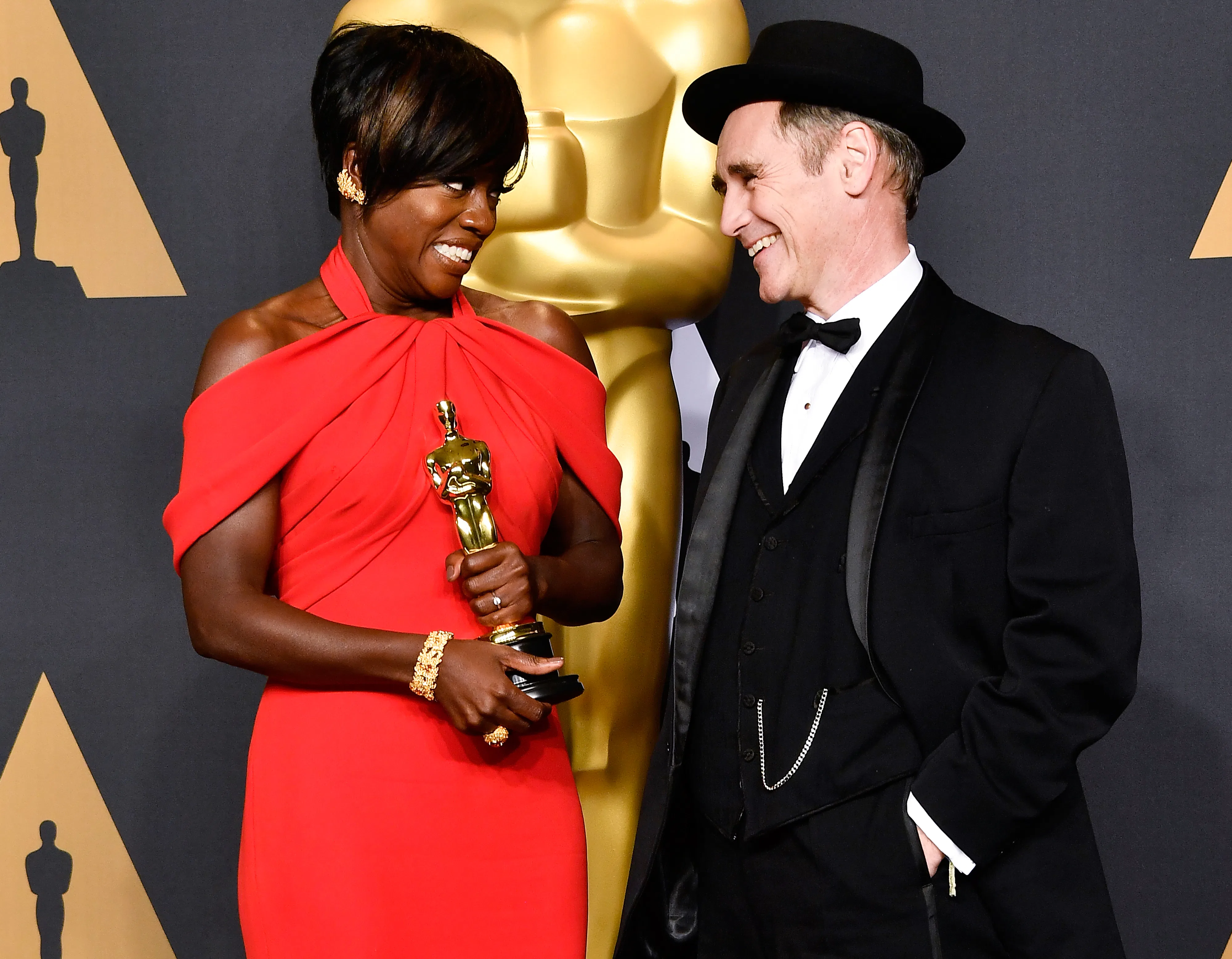 This One Quote From The 2017 Oscars Is A Powerful Message About Gender ...
