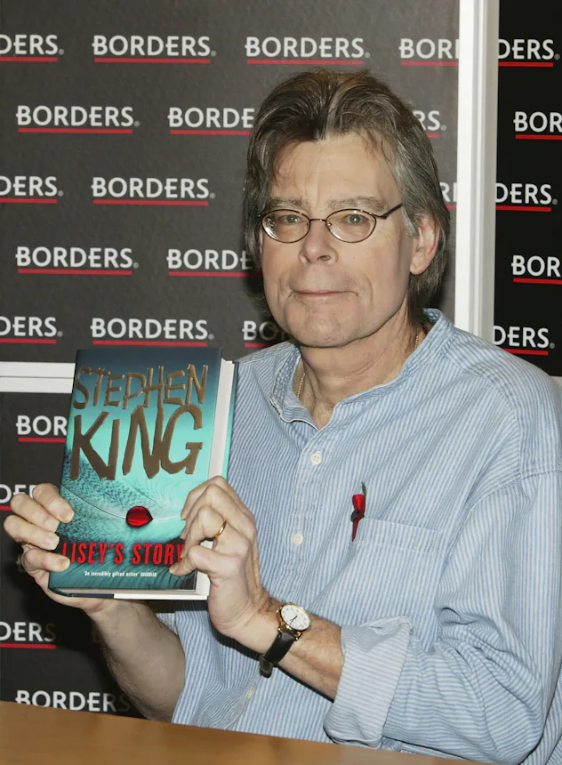 8 Author Success Stories That Will Inspire You To Keep Writing