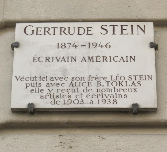 13 Literary Locations In Paris That Every Book-Lover Needs To Visit