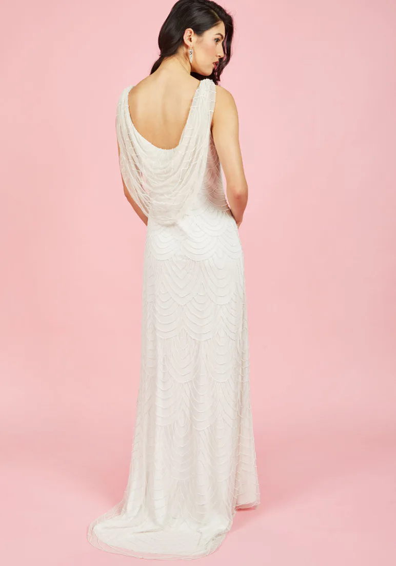 11 Non-Lace Wedding Dresses For Contemporary Brides