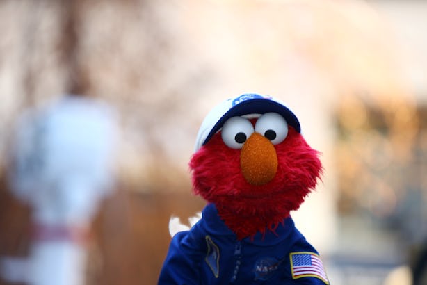 9 Things Elmo Would Probably Like To Say To Donald Trump