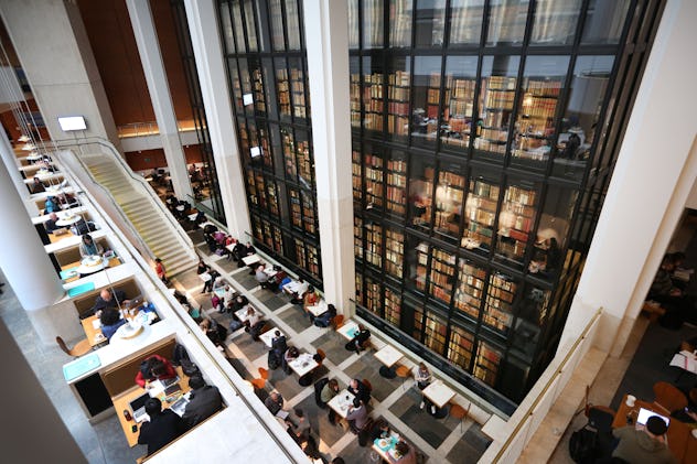 11 Literary Locations In London That Every Book-Lover Needs To Visit