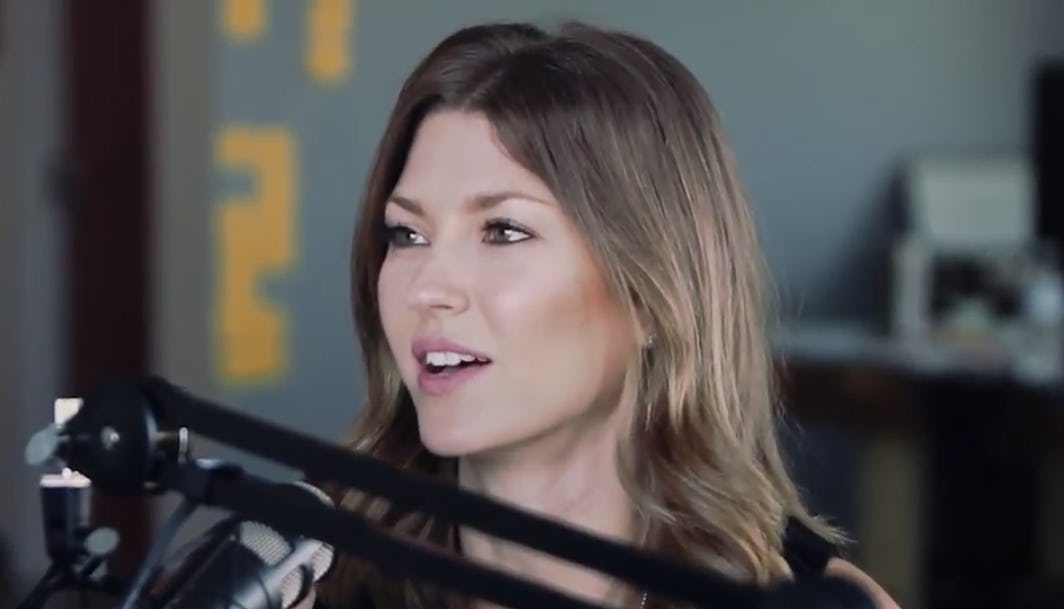 'Bachelor' Alum AshLee Frazier Marries Aaron Williams & The Ceremony ...