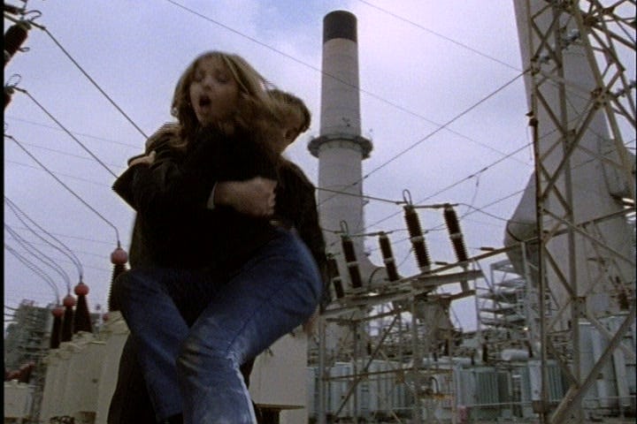 26 Most Dated Moments From 'Buffy The Vampire Slayer's Pilot Episode