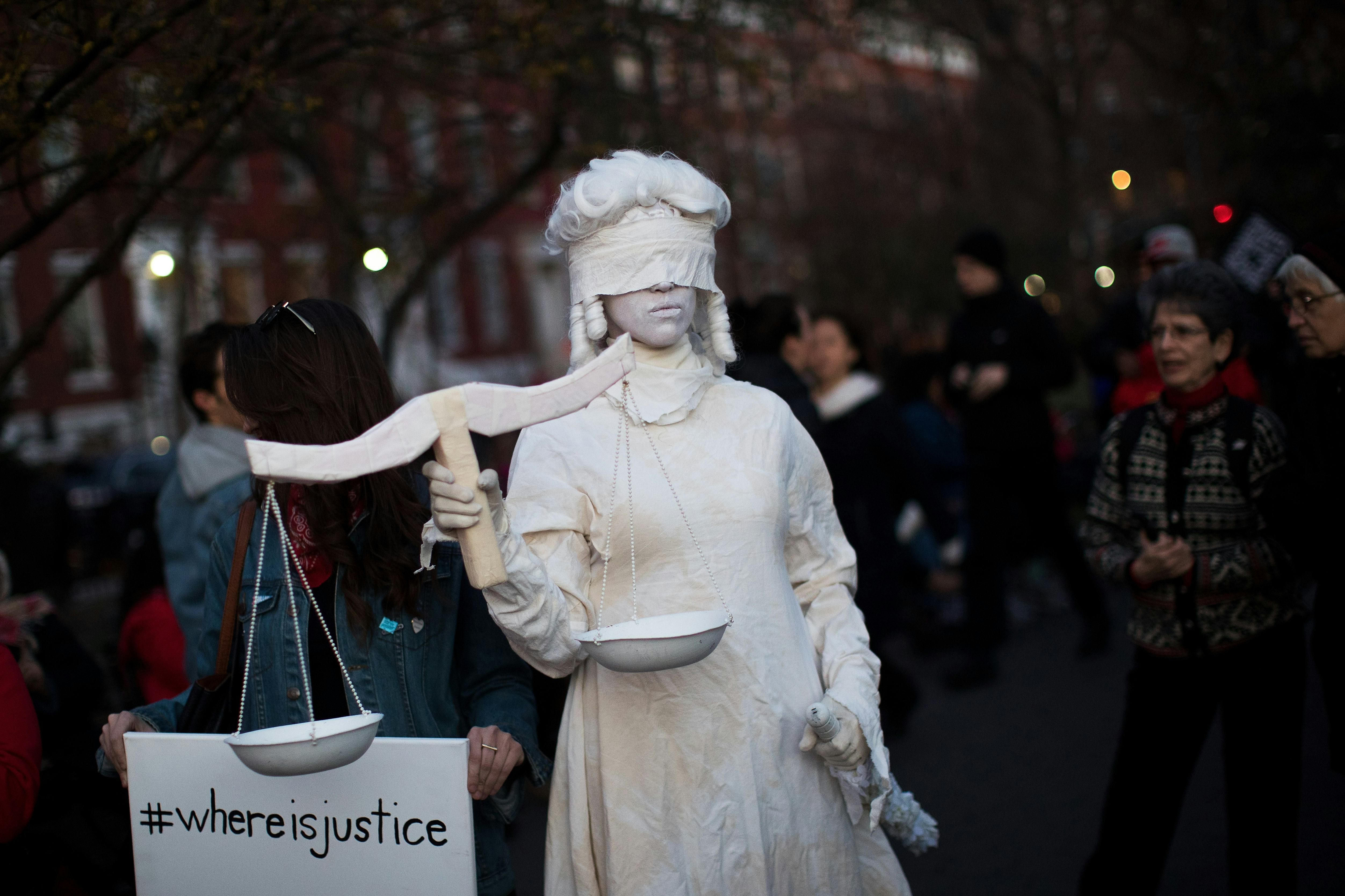 The Most Powerful Photos From The Women's Strike Show That We Will Not ...
