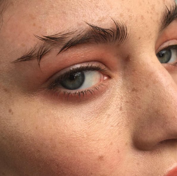 Barbed Wire Brows Are The Latest Brow Trend To Invade Your Instagram ...