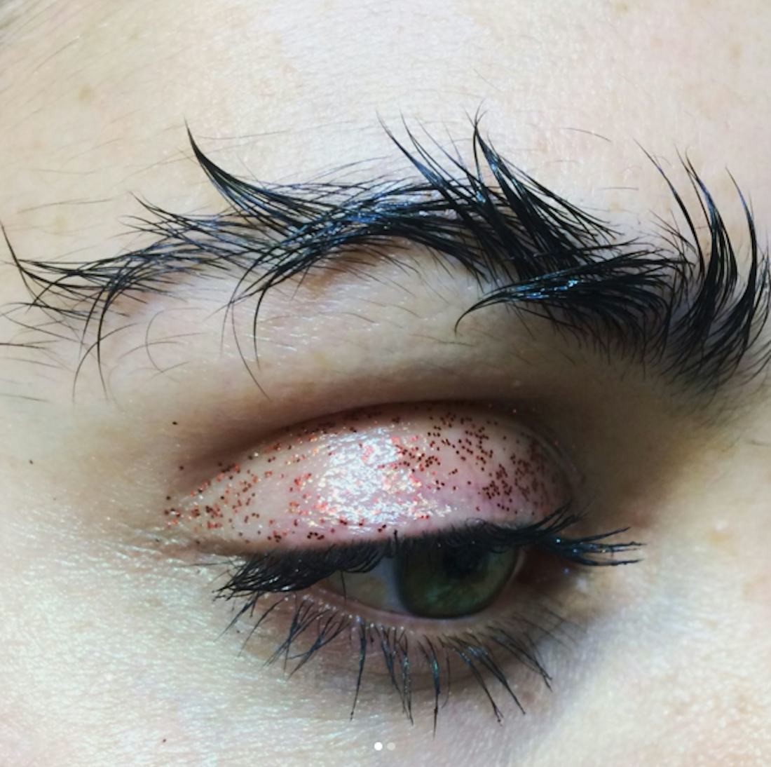 Barbed Wire Brows Are The Latest Brow Trend To Invade Your Instagram ...