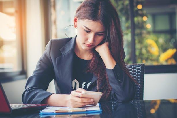 11 Bad Things That Happen To Your Body When You Slump In Your Chair For ...