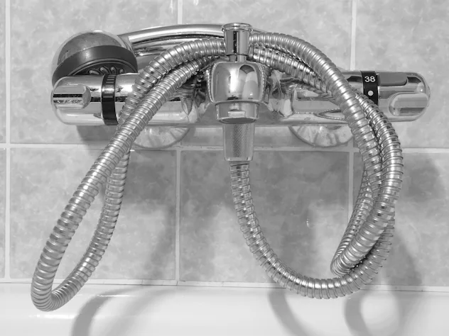 6 Surprisingly Gross Things You're Doing In The Shower, Which Should Be ...