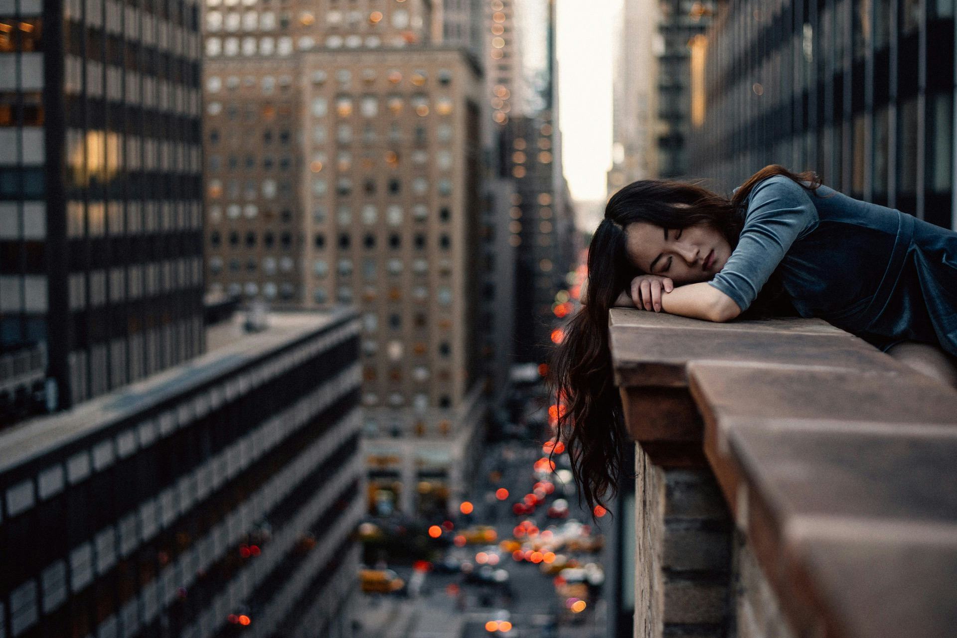 10 Subtle (But Serious) Signs You’re On The Wrong Life Path & Need To ...