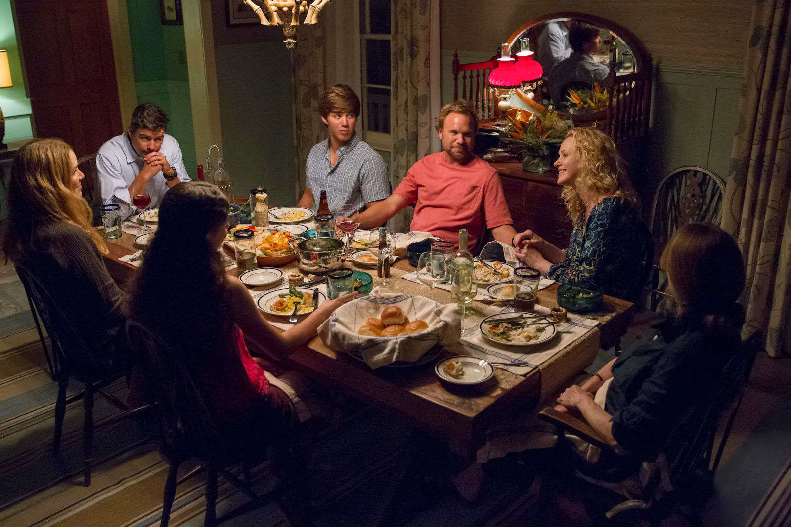 Recap 'Bloodline' Season 2 To Catch Up On The Rayburn Family Drama