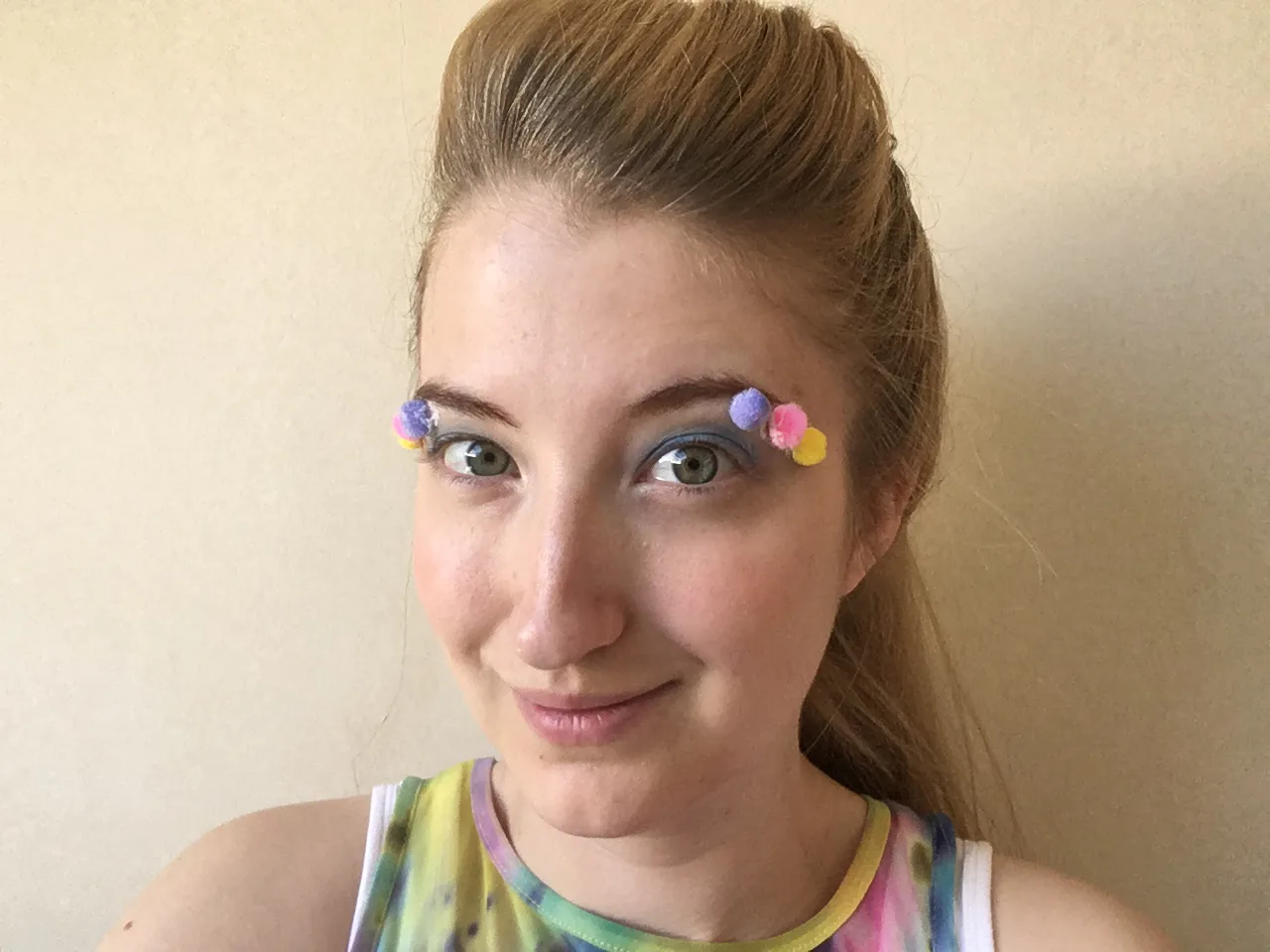 I Tried The Pom Pom Makeup Trend & It Was Actually Super Cute