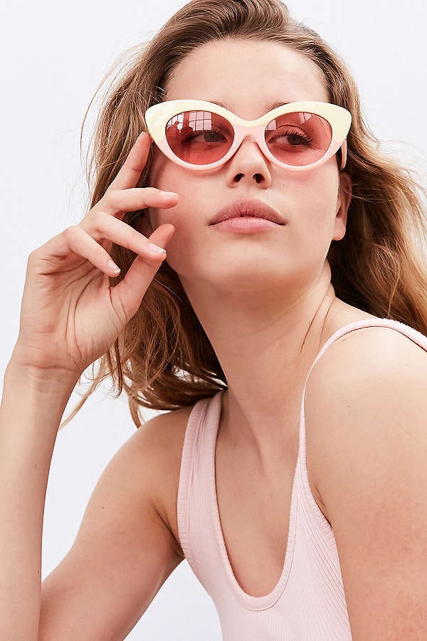 35 Millennial Pink Clothes & Accessories To Up Your Outfit Game