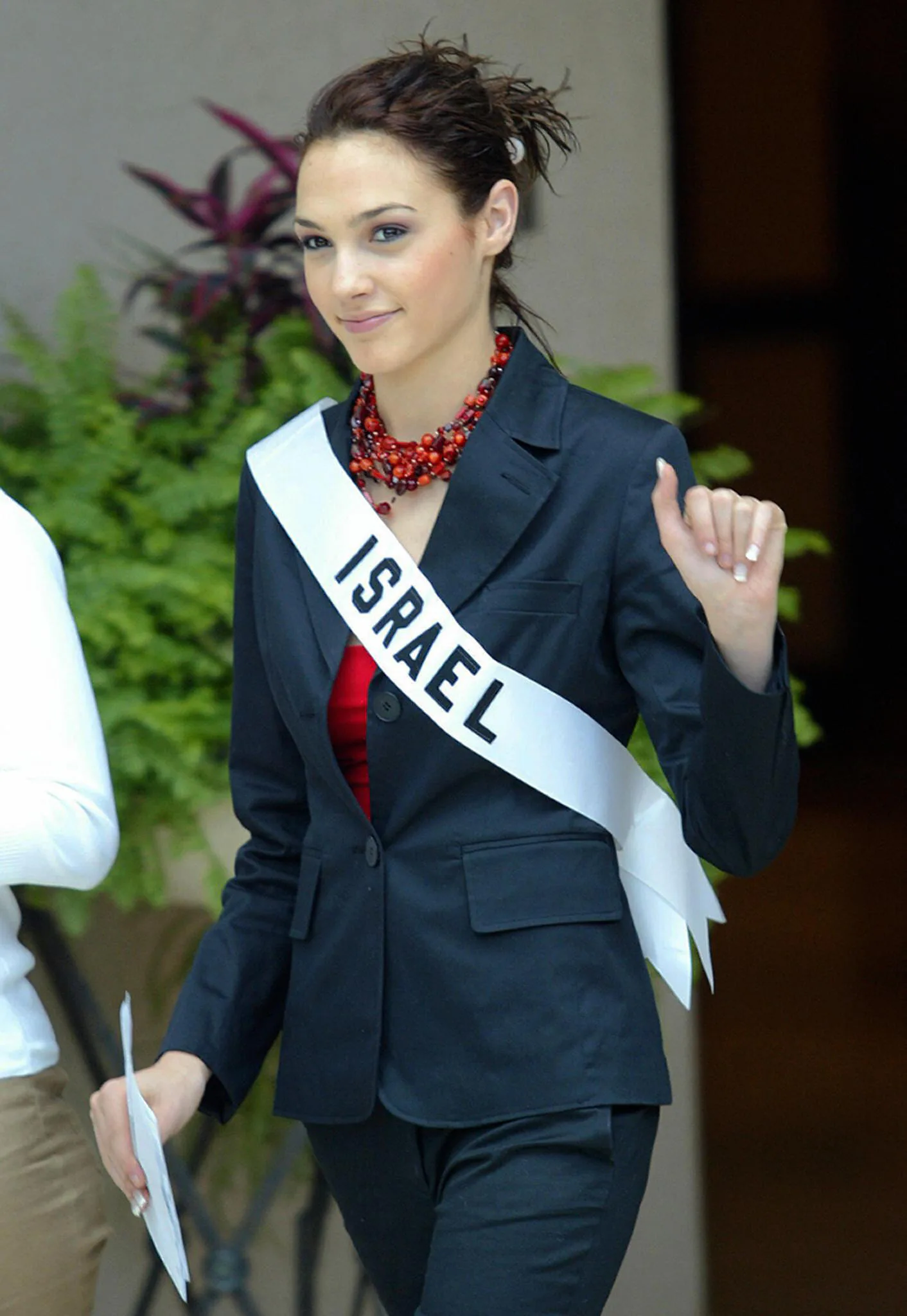 Photos Of Gal Gadot As Miss Israel Truly Capture Early 2000s Style