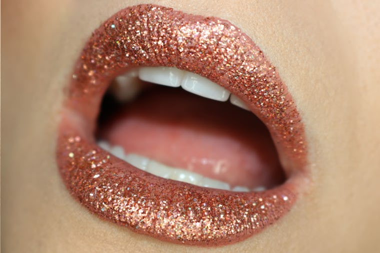 7 Ways To Wear Glitter On Literally Every Part Of Your Face