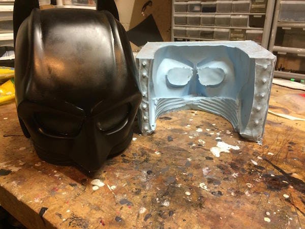 Student Makes Real-Life Batman Costume That's Ready For Combat (Photos)