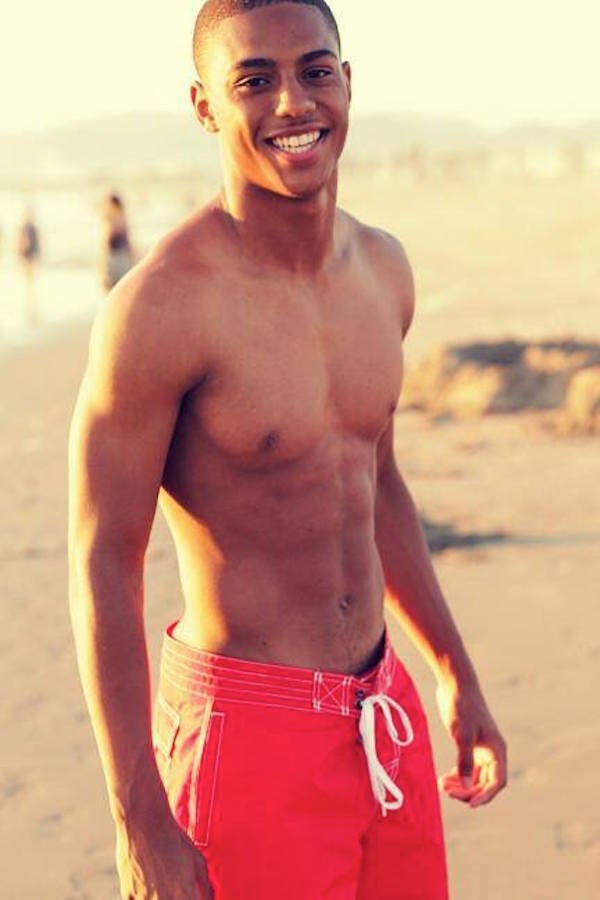20 Hot Male Lifeguards That Will Keep You Drooling All Summer Long