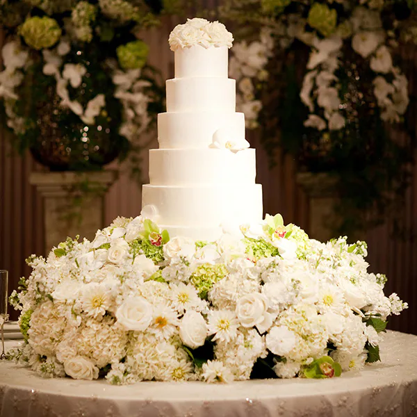 25 Super Creative Wedding Cake Ideas To Satisfy Your Sweet Tooth (Photos)