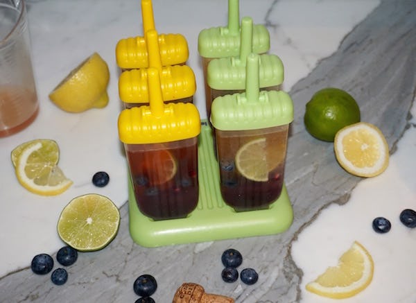 Here's How You Can Make DIY Popsicles Out Of Your Favorite Wine