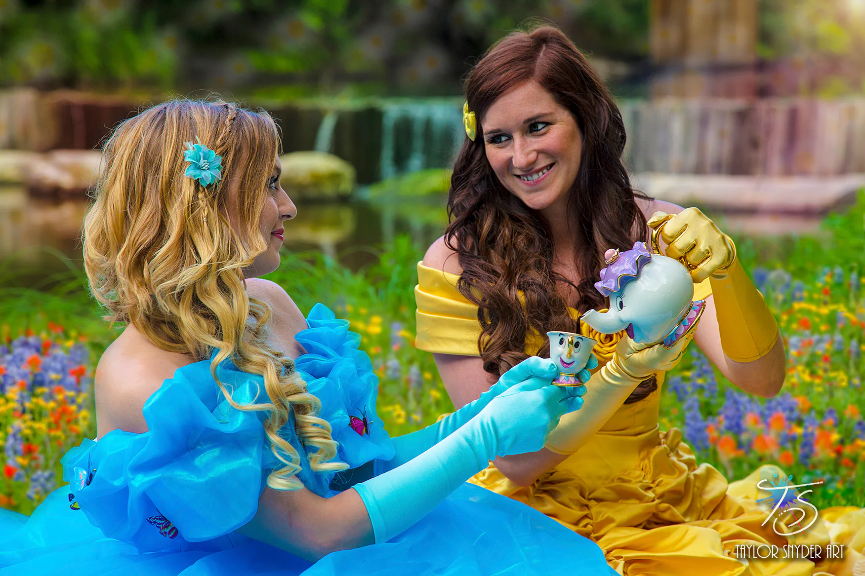 Lesbian Couple Turns Into Disney Princesses For Dreamy Engagement Photos