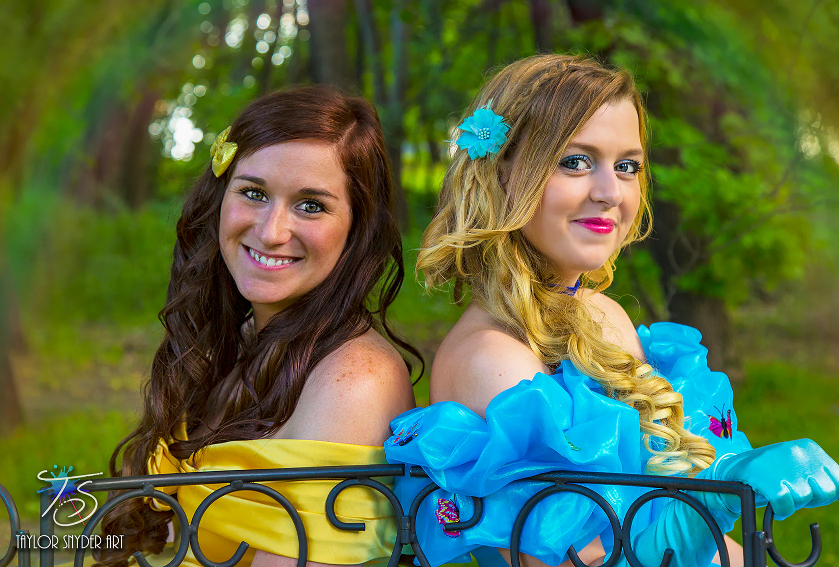 Lesbian Couple Turns Into Disney Princesses For Dreamy Engagement Photos